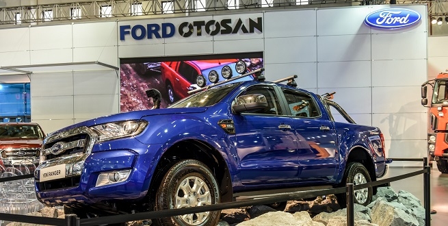 Ford’un 50 yıllık çınarı Transit, Yeni Ranger ve E6 Ecotorq motorlu ...