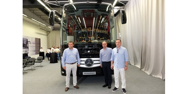 Mercedes-Benz Travego 16 SHD ve Travego 16 SHD 2+1 Türkiye Pazarına ...